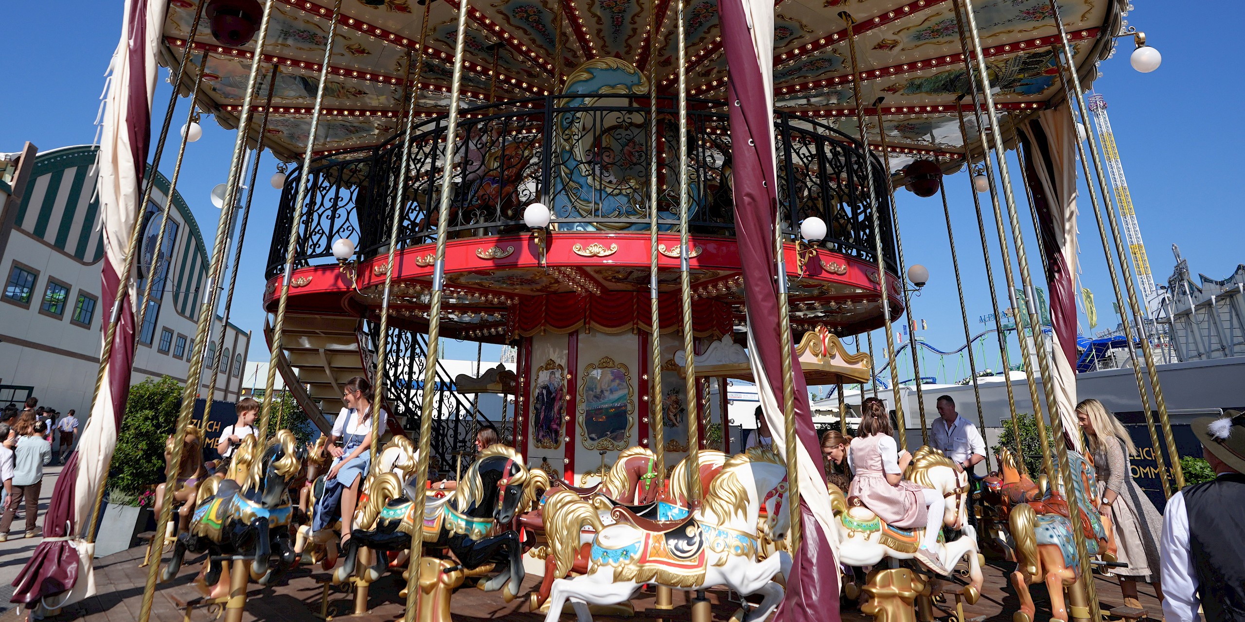 The Grand Carousel - Karussell auf dem Oktoberfest